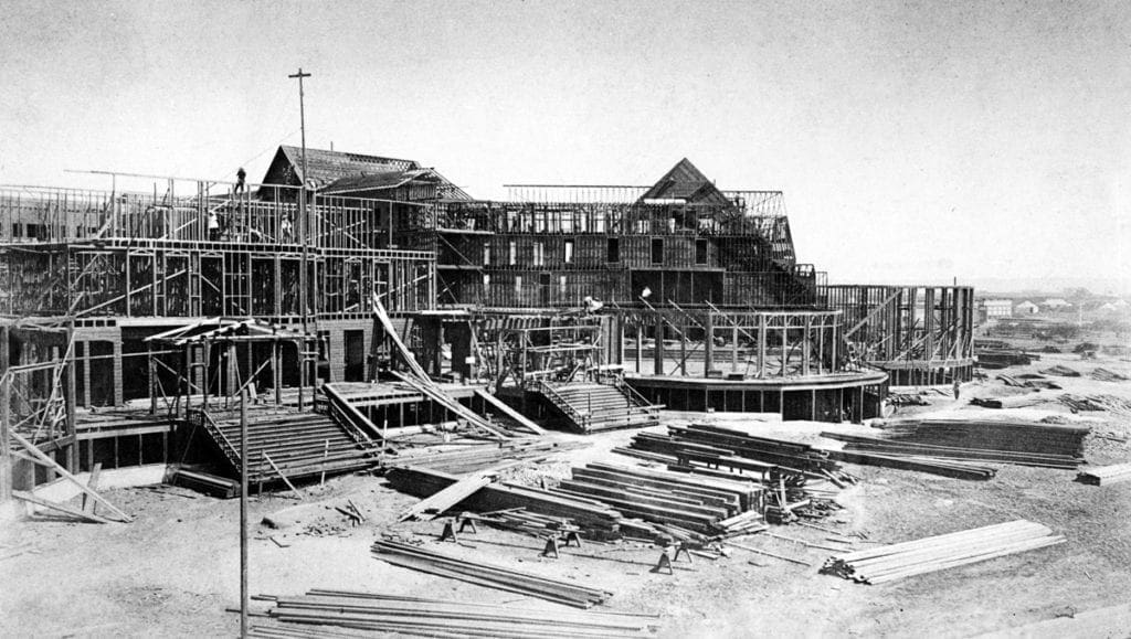Construction of The Del | Famous Old Hotels in California